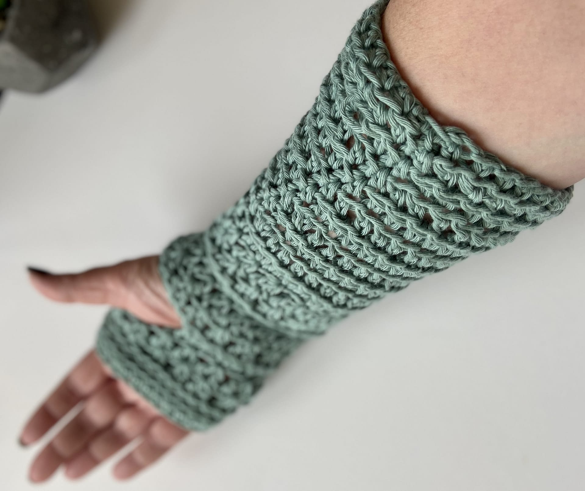 Modig Fingerless Gauntlets Gloves in Cotton ⋆ Hooking Love